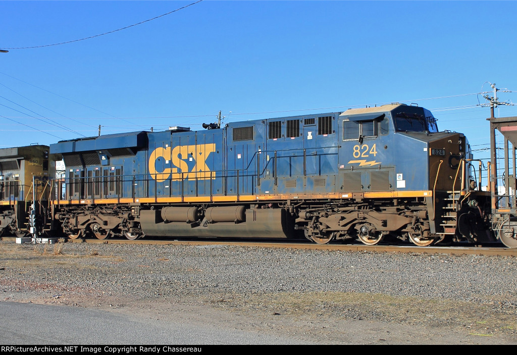 CSX 824